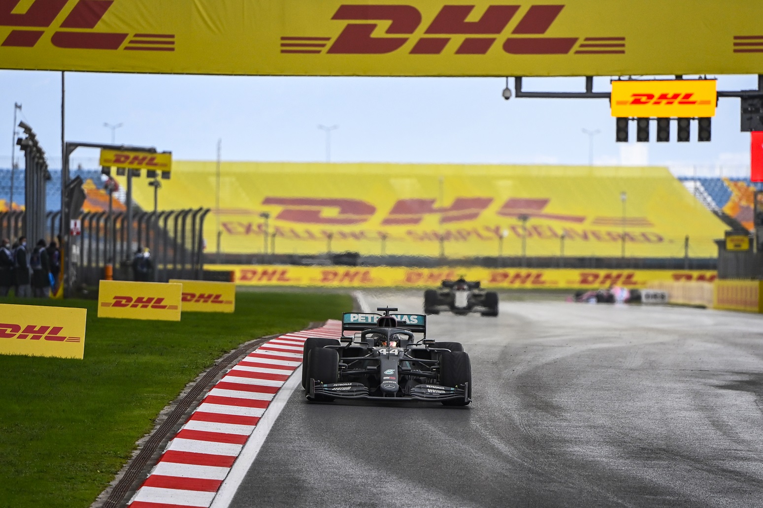 Formula 1 extends long standing global partnership with DHL - The Playknox